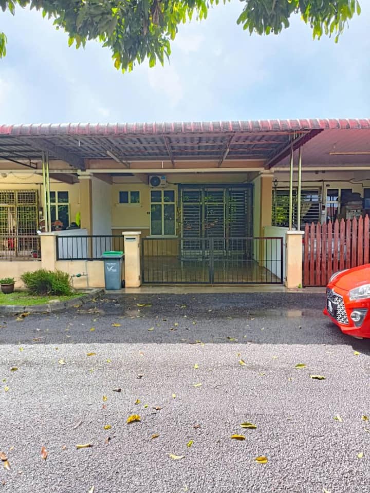 Faiq Homestay - Guar Chempedak