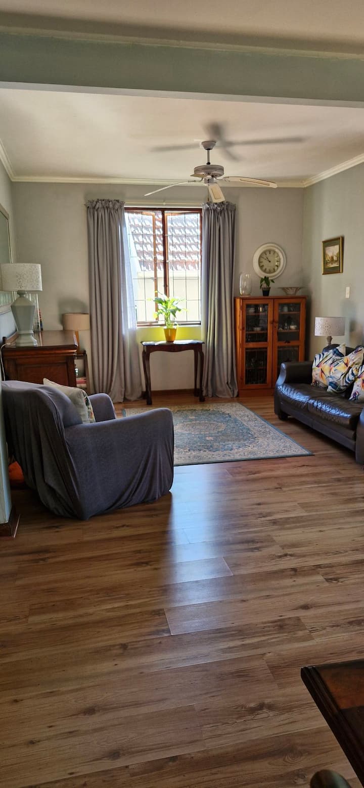 Durbsbytheseahome - Durban