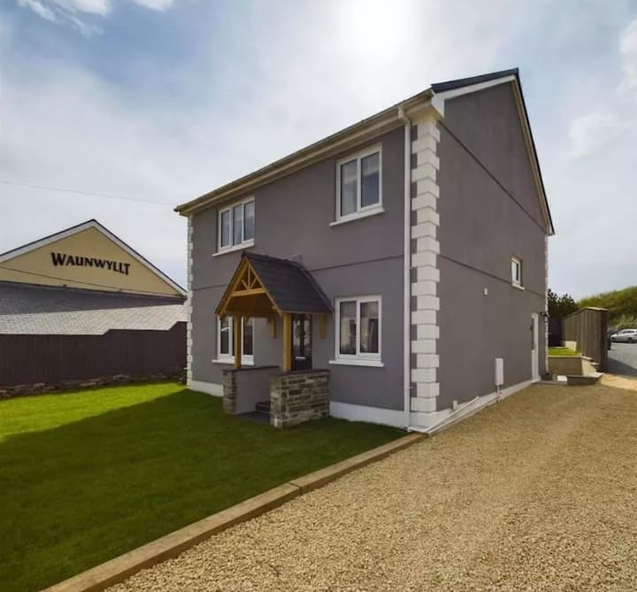 Horeb Cottage At The Waun Wyllt - Llanelli