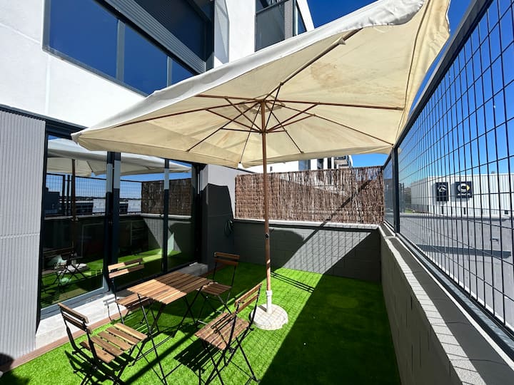 Loft 007 Con Wifi, Piscina, Jardín Y Netflix - Tres Cantos