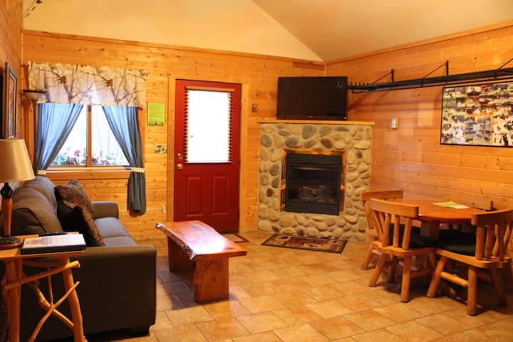 Cabin #5 - Houghton, MI