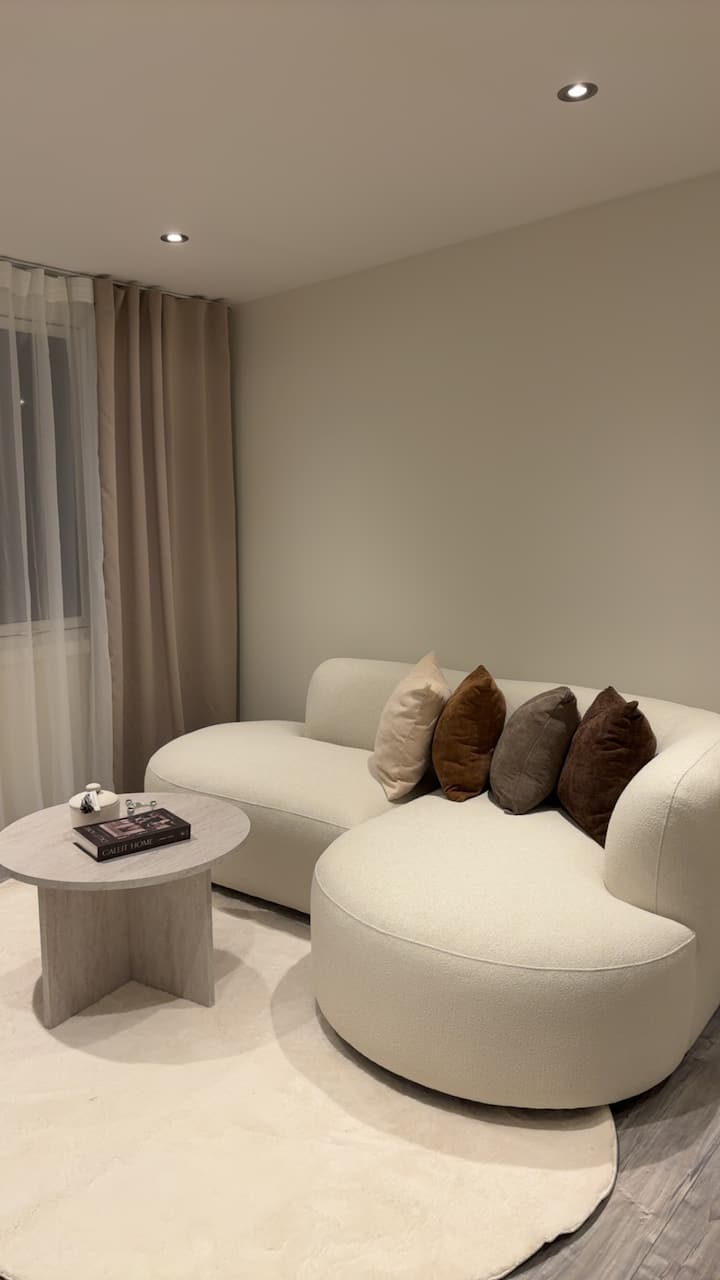 Modern Apartment – Nature & City Pulse In One Stay - 오슬로