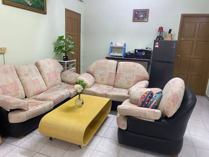Comfortable Retreat In Megah Ria - Pasir Ris