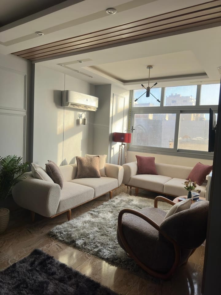 Elegant 3br Seaview Apartment - Alejandría