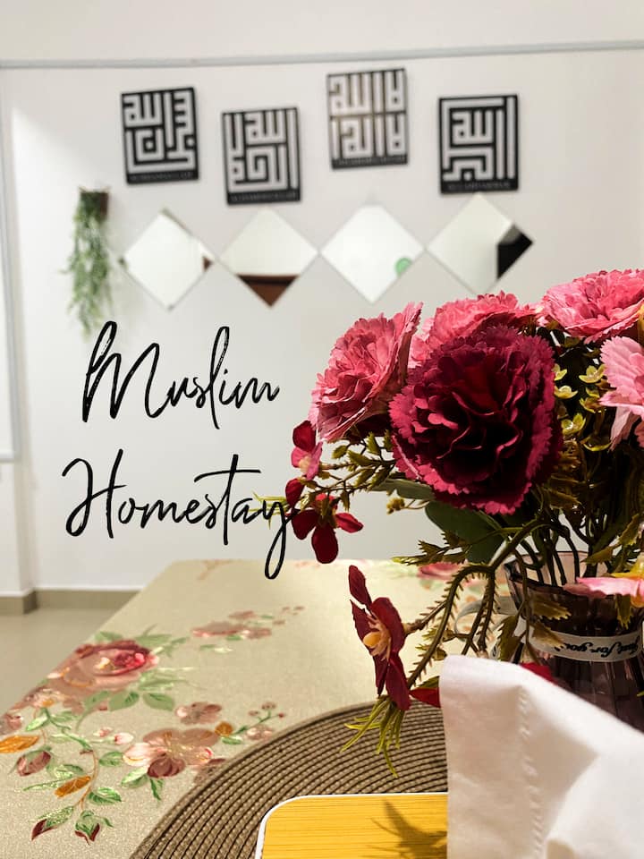 100% Muslim Homestay (Swimming Pool) 1br - Pasir Panjang