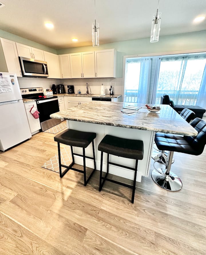 Book Gulf Of America & Emerald Coast Escape - Destin, FL