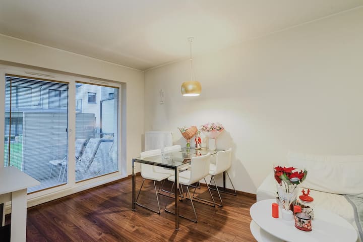 Apartament Grove 
      Z Ogrodem
 Gdańsk Chmielna - Gdańsk