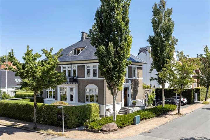 Unik Lejlighed Tæt På City - Odense