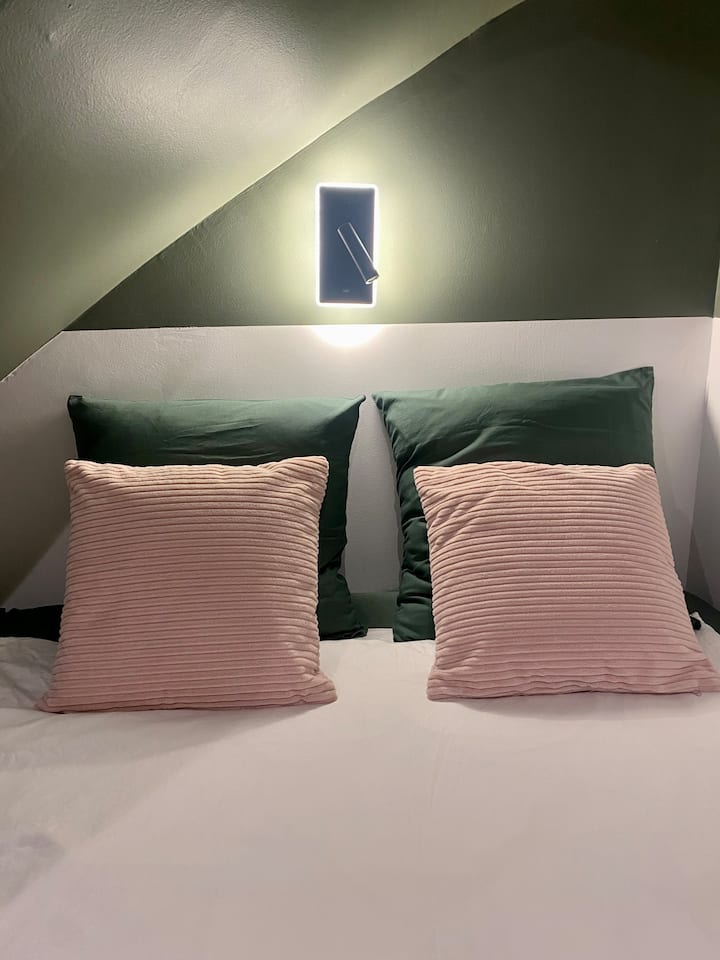 Un Bureau Au Vert ! Angers Gare - アンジェ