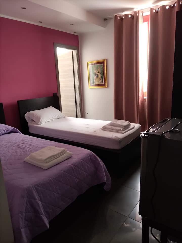 Stanza Doppia Con Bagno Privato (N.203) - Alessandria