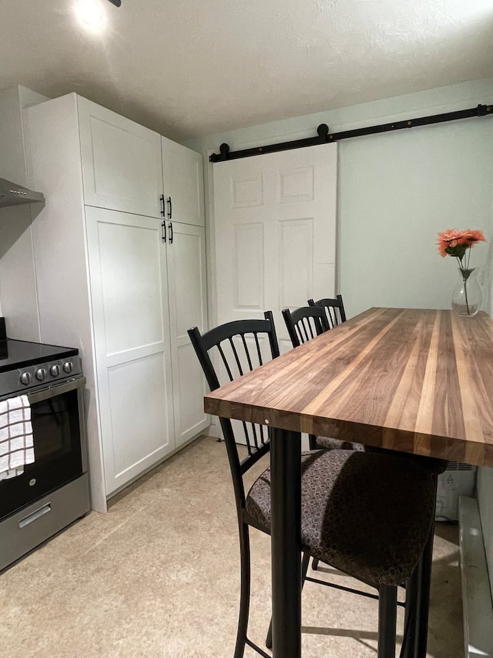 My Short & Sweet Stay - Moncton