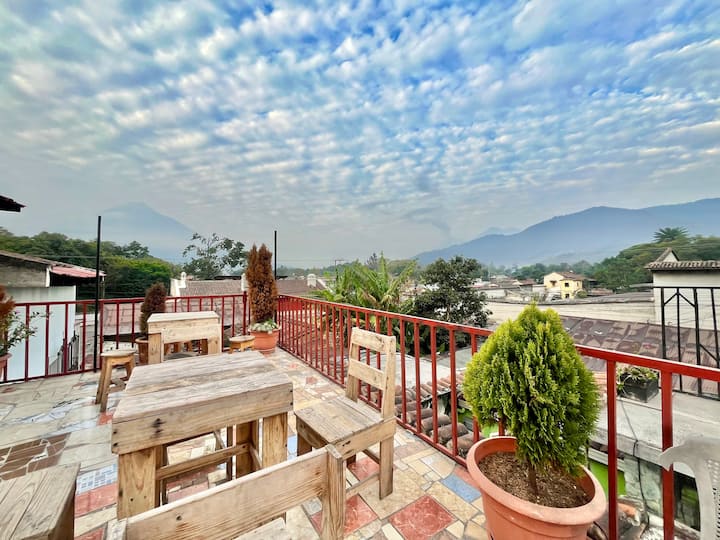 Jireh Antigua - Jocotenango