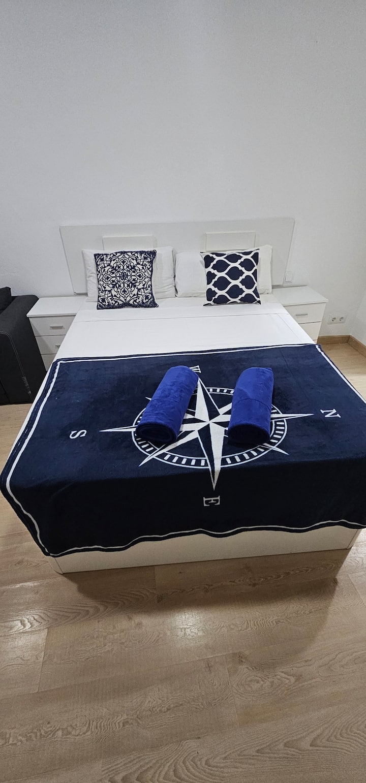 Apartamento En Una Zona Previlegiada - Sitges