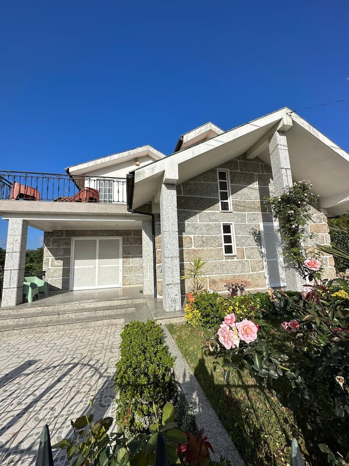 Souto Guimarães Country House - Guimaraes