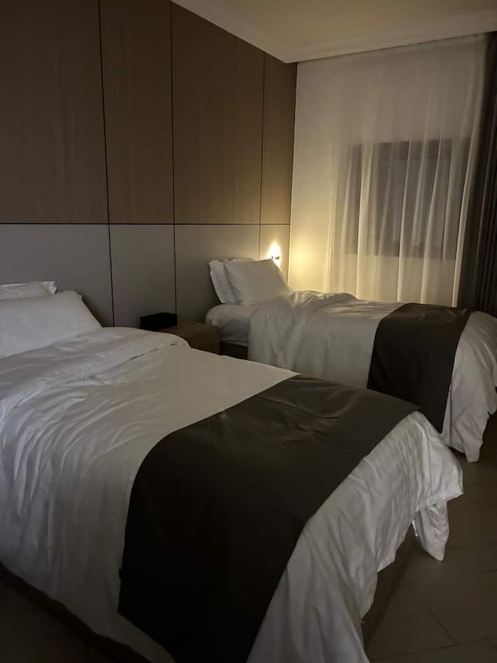 Luxury Apartment Between Al Haram & Masjid Qubaa - Medina