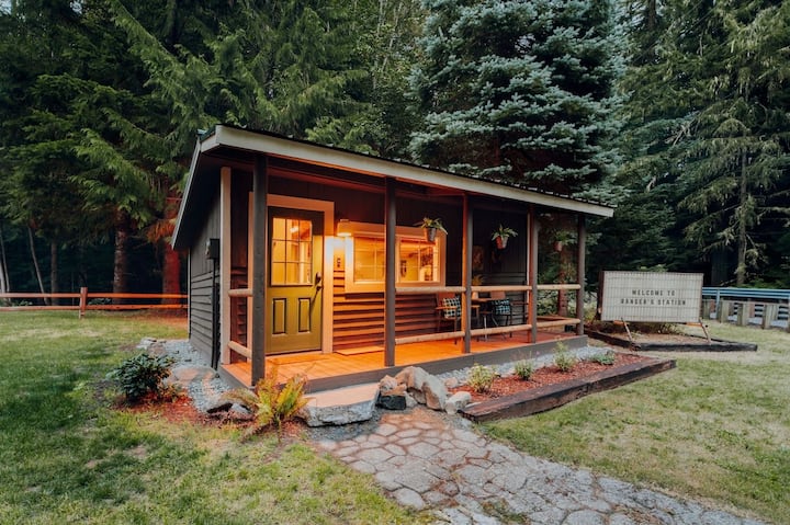 Ranger's Station On Copper Creek - Ashford, WA