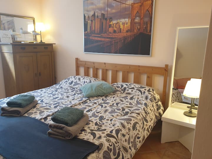 Zimmer Nähe Panzerkaserne, 5 Min Zur Autobahn - Böblingen