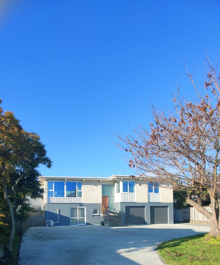 Tranquil Comfortable House Close To Town And Lake - Taupō