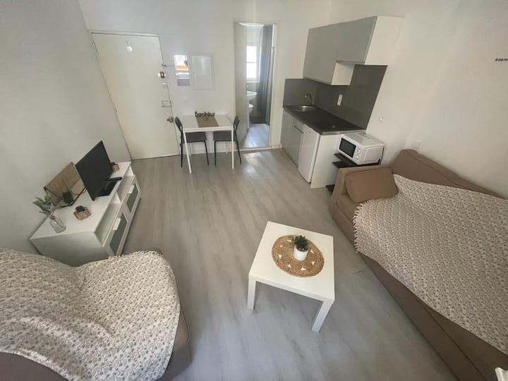 Studio Lumineux Centre Ancien - Draguignan