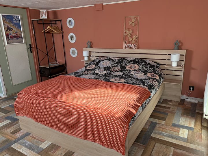 Chambre Tout éQuipée à Proximité Des 24h Du Mans - Le Mans