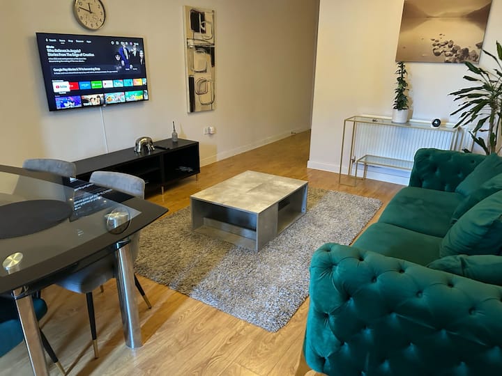 Modern Apartment In Hayes - Hayes