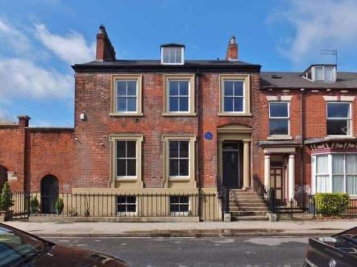 Serviced En-suite Double Room - Hull