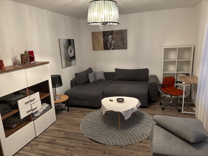 Großes Wohn-/schlafzimmer Mit Eigener Küche U. Bad - Munich