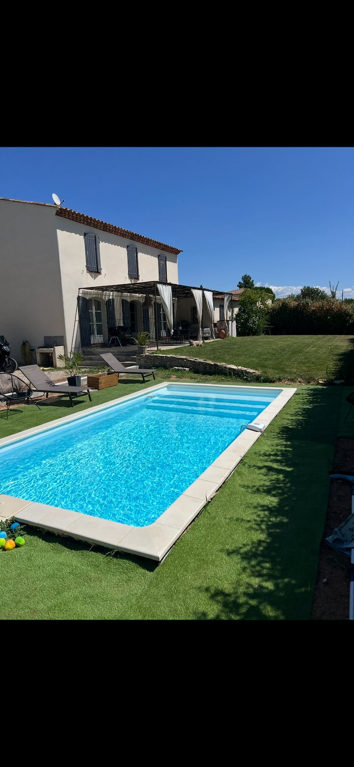 Maison De Campagne Piscine à Aix En Provence - Aix-en-Provence