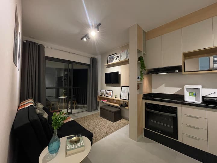 Apartamento Equipado Espaçoso C/ 2 Quartos. - São Paulo