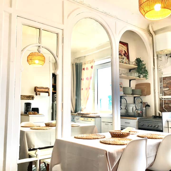 6 Couchages Plein Centre - Besse-et-Saint-Anastaise