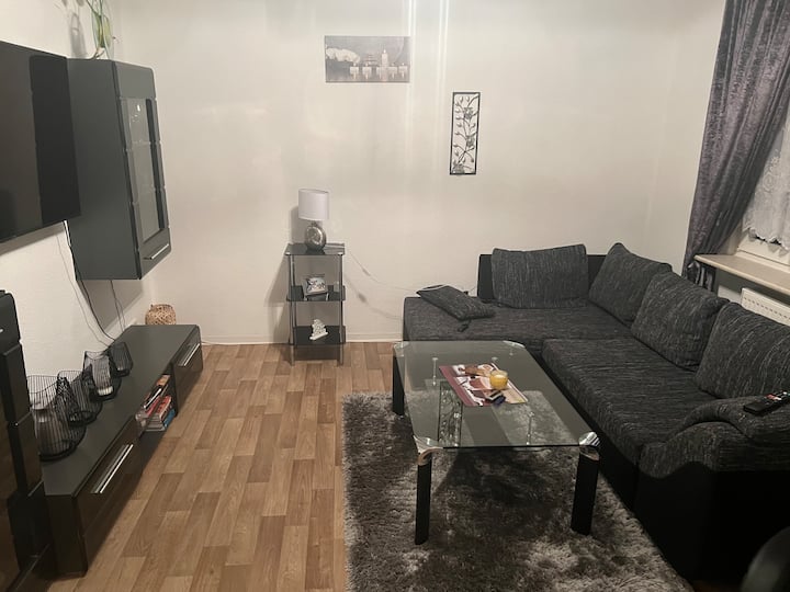 2 Zimmer Wohnung Nähe Düsseldorf & Köln - Solingen