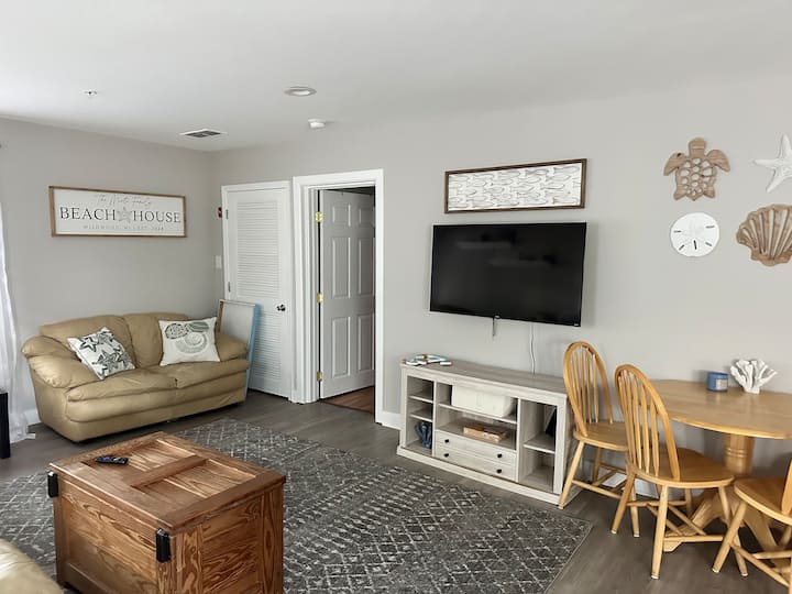 Ramp Accessible 3br Wildwood Apt Near Boardwalk - Wildwood, NJ