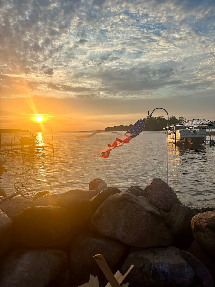 Experience Fall Fishing On Lake Mille Lacs - Father Hennepin State Park, Isle