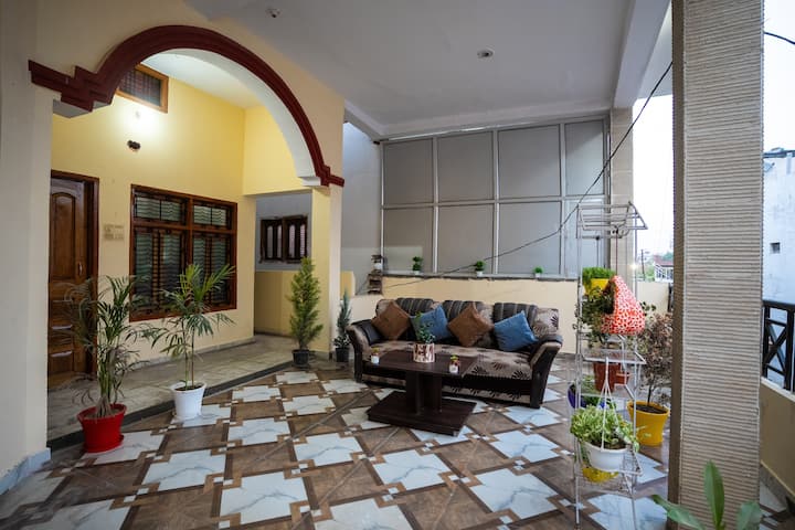 4 Bhk Ground Floor Star Residency - Varanasi