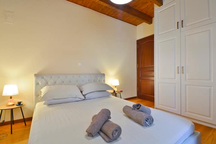 Karteria Apt ,800 Mtr Frpm Port - Corfu