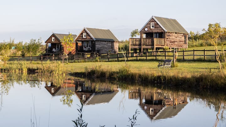 Lake View Lodges. Long Melford - Stanstead