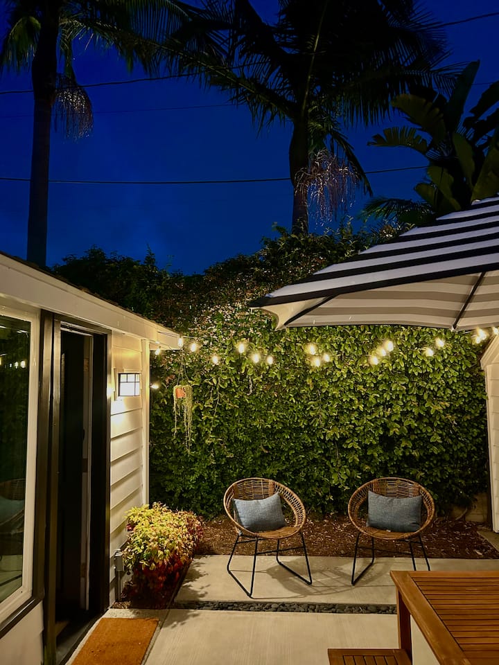 The Newport Studio Guesthouse - Newport Beach, CA