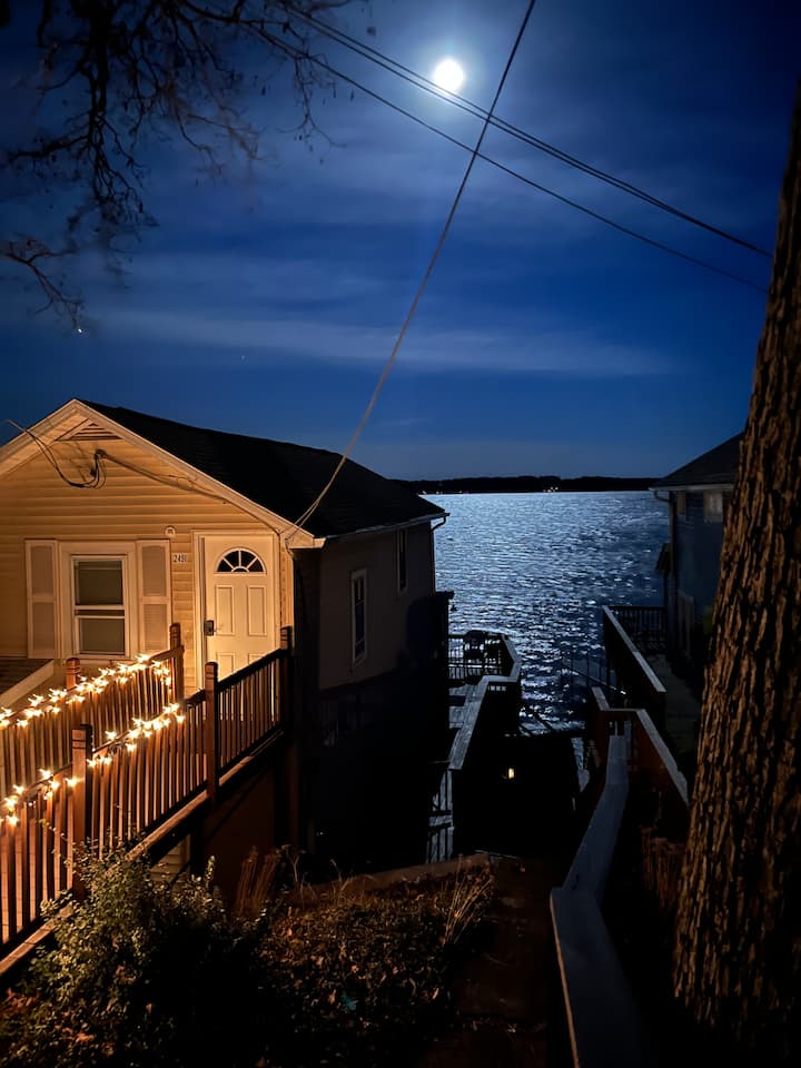 Jacob’s Landing - Seneca Falls, NY