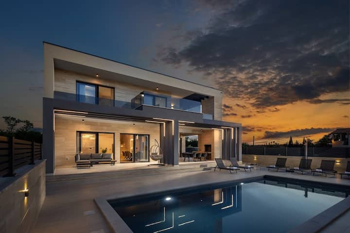 Last Price! Luksuzna Vila Nin, Heated Pool - Zaton