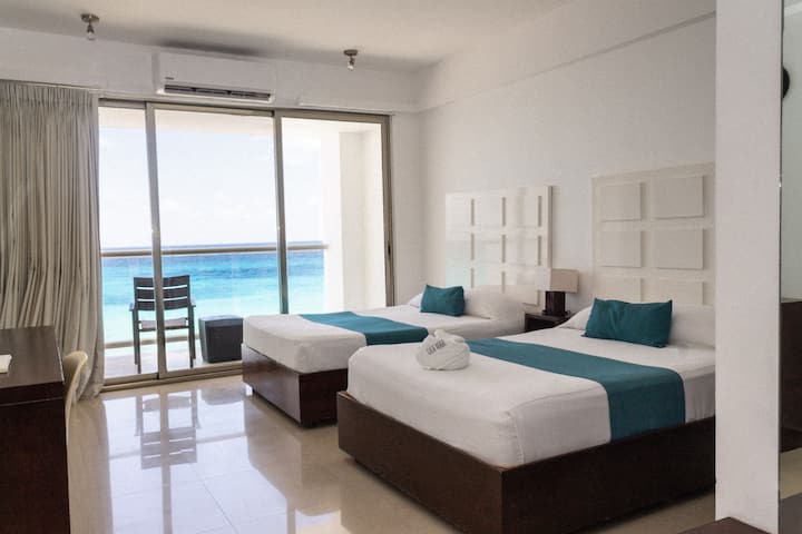 Beachfront Acalli Studio, Oceanview - Cancún
