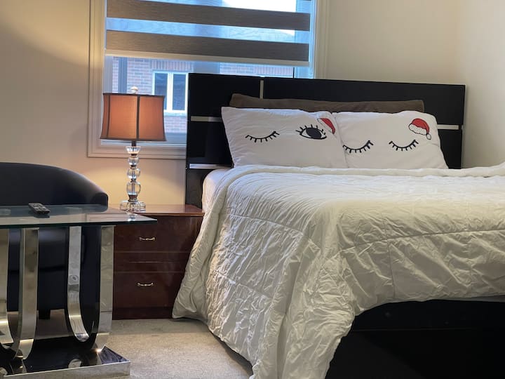 Likehome (Canadian Home) - Oshawa