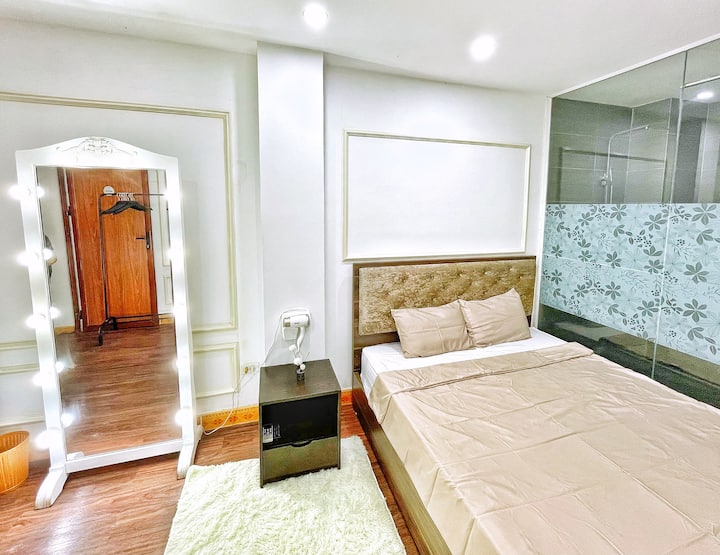 Netflix | Kitchen | Washer&dryer | Glowy Bedroom - Hanoi