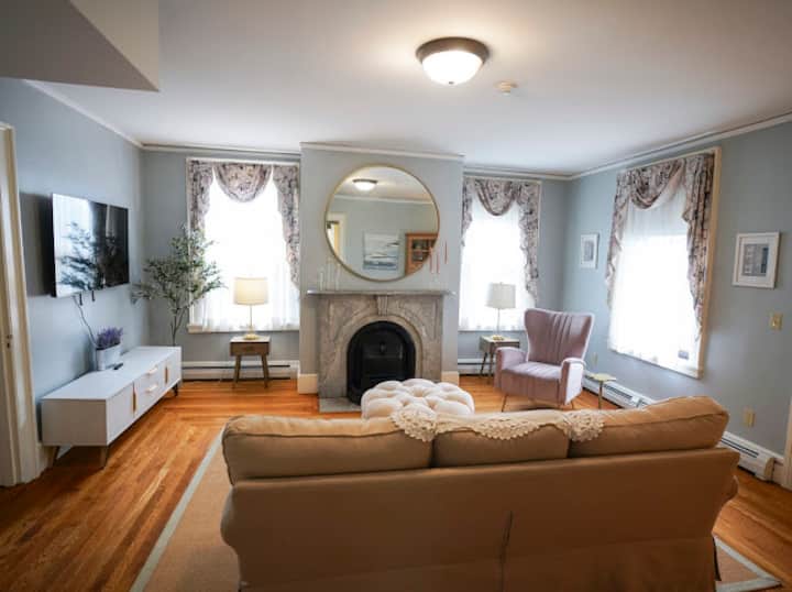 Brown/risd Graduation •1br With Kitchen • Sleeps 6 - Providence, RI