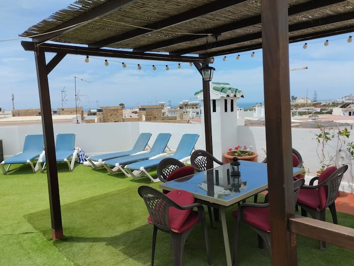 Casa Con Terraza Privada - Nerja