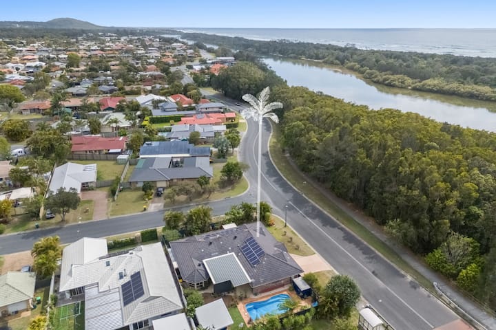 Pet-friendly Pad W/ Pool @ Pottsville By Uholiday - Pottsville