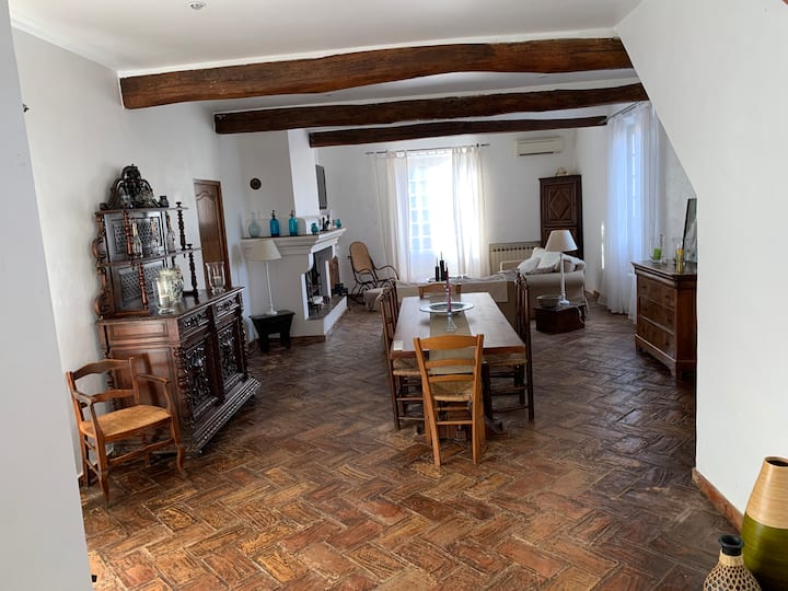 Maisonnette Provençale Au Milieu Des Vignes - Ramatuelle