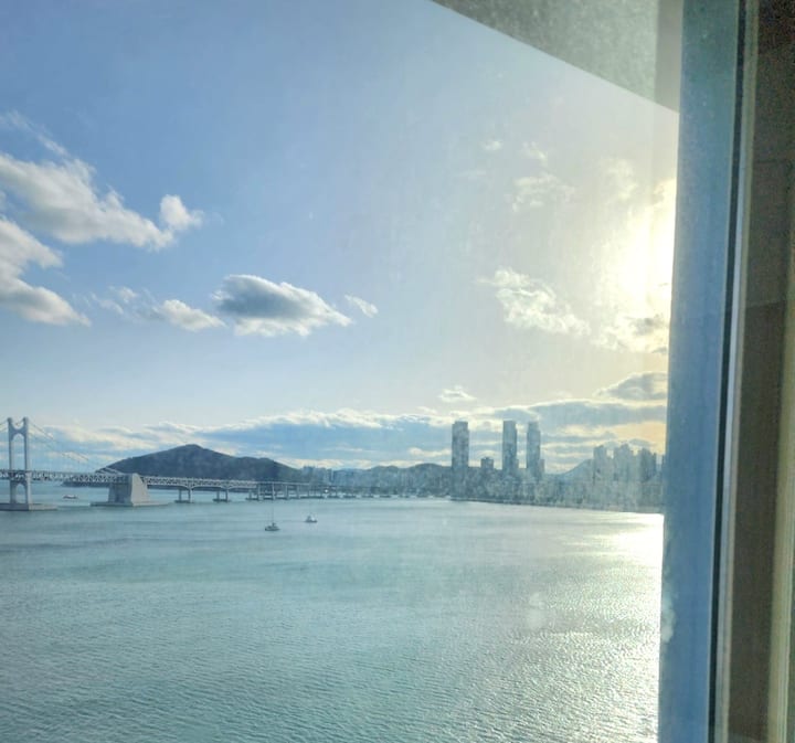 Busan#gwangalli#오션뷰#광안대교#해변2분#넷플렉스#핫플#주차50%지원 - Busan