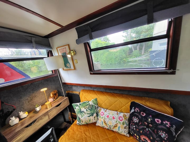 Paddington Canal Boat For Friends & Families - Marylebone