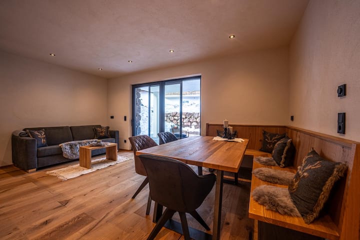 Aplrockschalet Apartment 2 - Bichlbach
