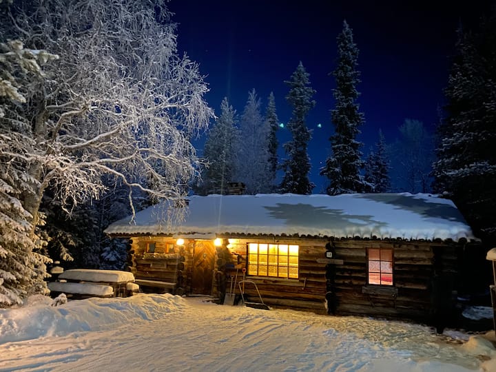 Punarinta / Robin -Cozy Log Cabin - Rovaniemi